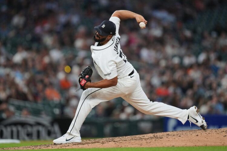 Tigers ta aktivá e relevista Kenley Jansen promé ku inisio di e seri di ...