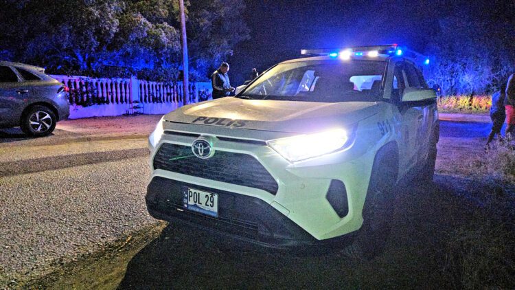 Porta di kurá ta kita kai riba dama di edat – Vigilante